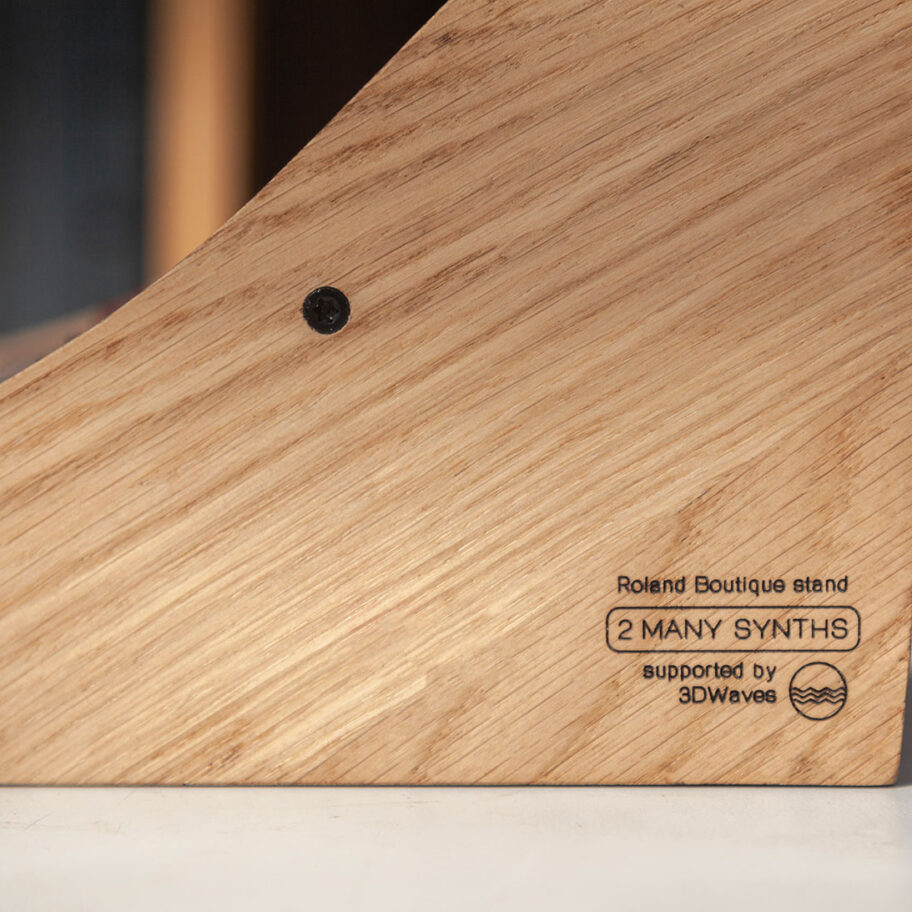 Roland Boutique stand in solid Oak - 2 Many Synths