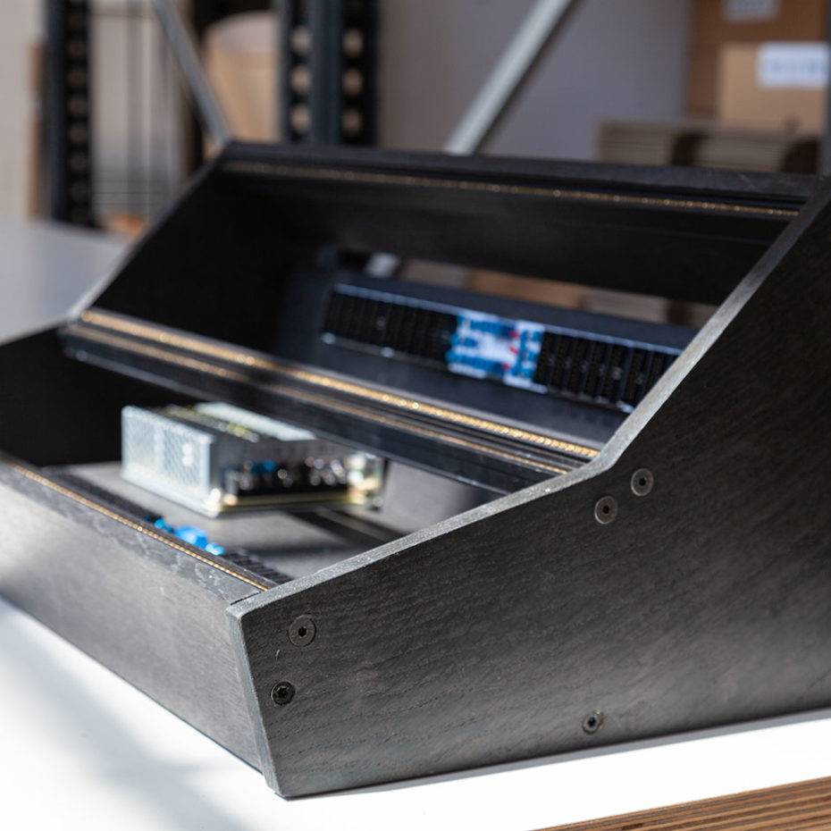 Eurorack case – 2ManySynths